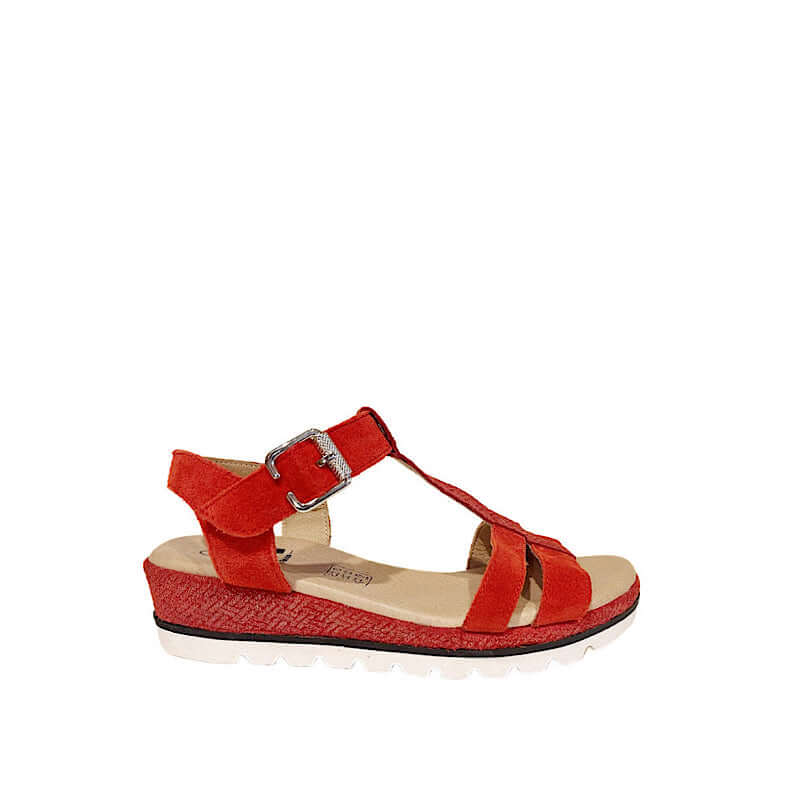 Sandales de marche en daim rouge. – Boutique Prestige
